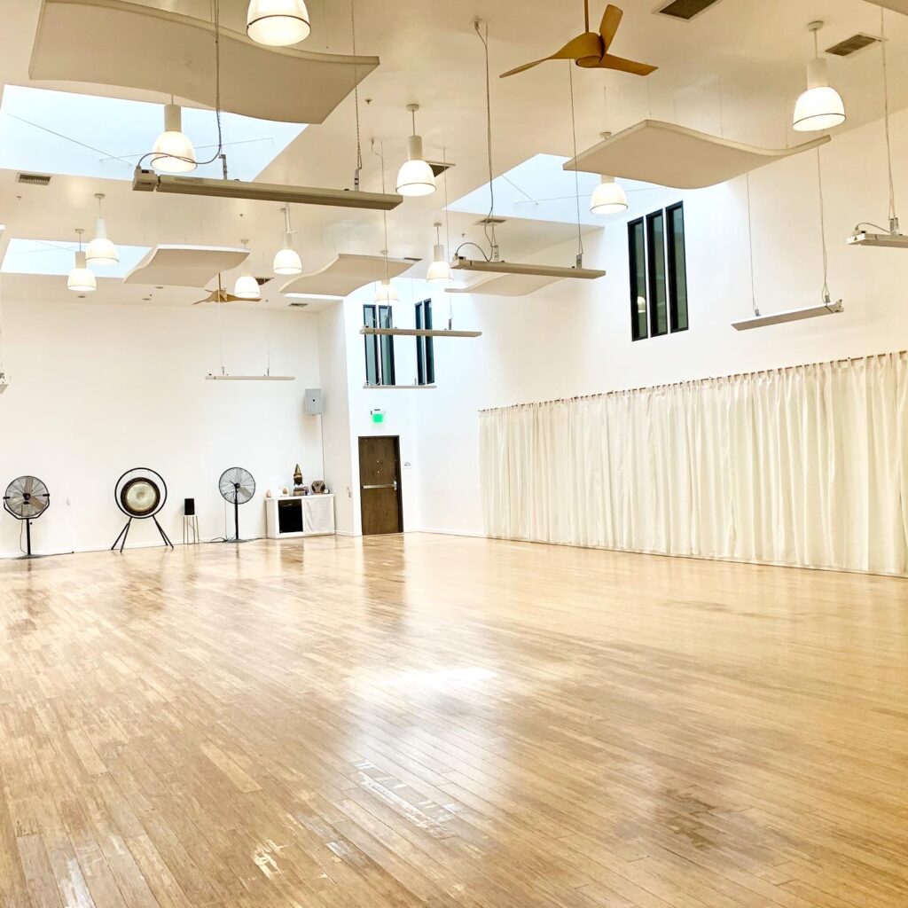 Studio Rental - AZ I AM